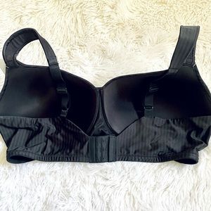 Playtex | Intimates & Sleepwear | 44d Playtex Secrets Perfectly Smooth ...